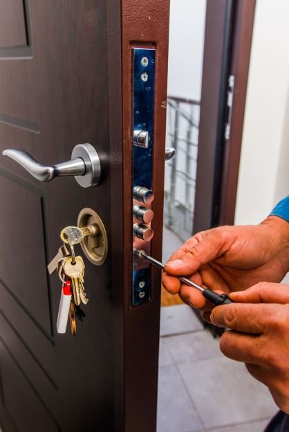 MLA Registered Locksmiths: Why You Should Choose One - Assist Lock